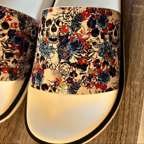 Robert Graham | Shoes | Victoria Slide Sandal Robert Graham Leather ...